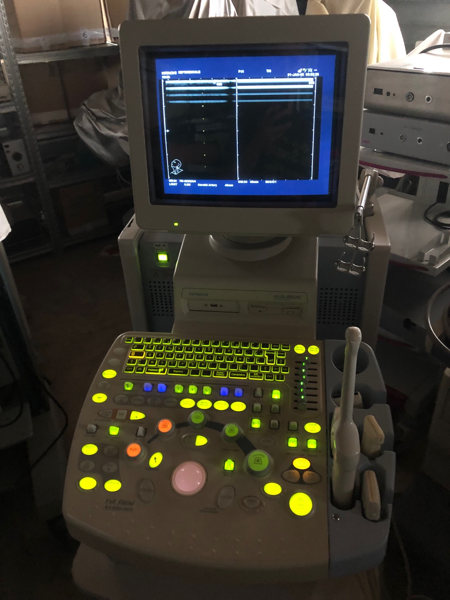 Echographe HITACHI EUB-8500 reconditionné et occasion- Sept Médical ...