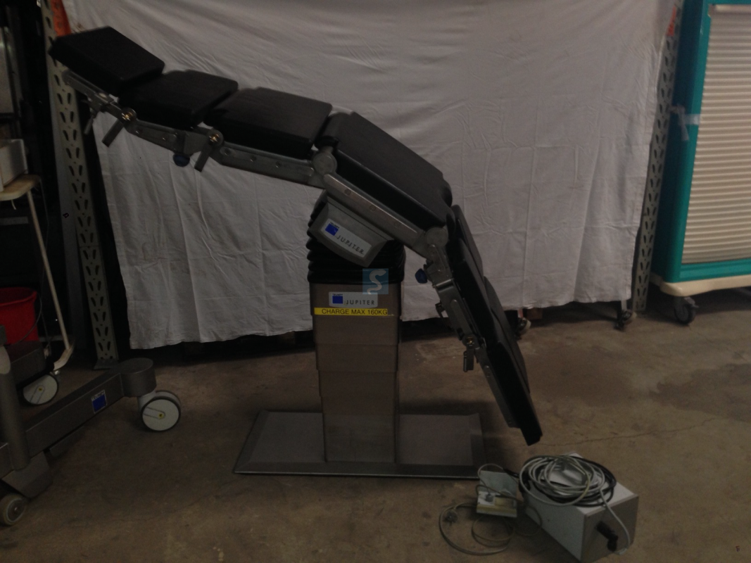 Table d'opération TRUMPF JUPITER reconditionné et occasion- Sept ...