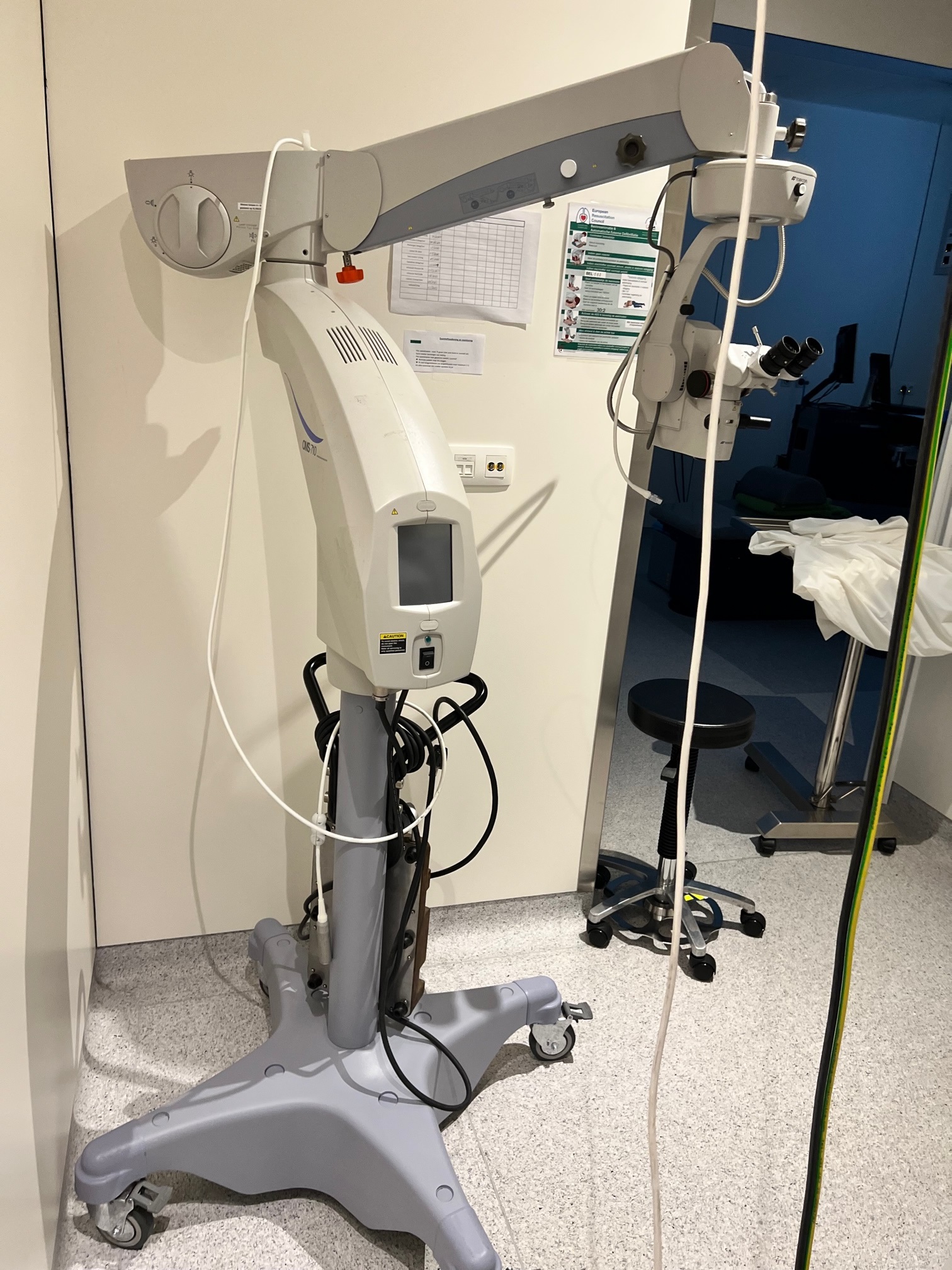 Microscope Topcon OMS-710 reconditionné et occasion- Sept Médical ...